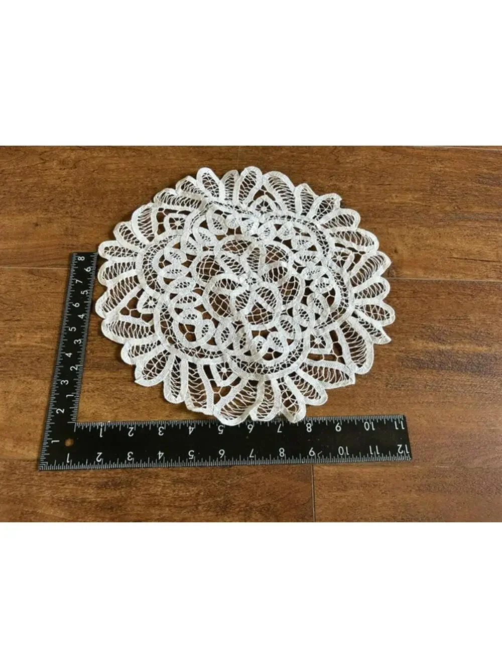 Art | Vintage White Lace Doily With Floral Pattern | Poshmark
